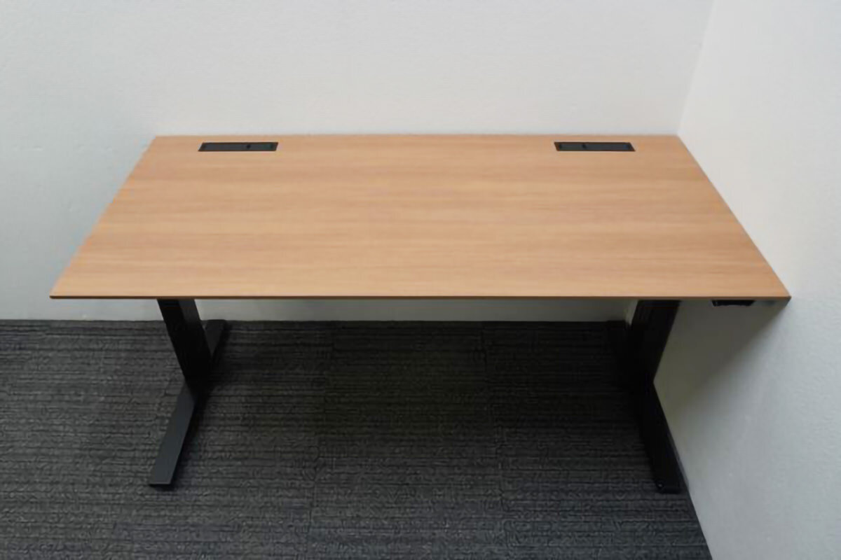 オカムラ スイフト 昇降デスク W1500(1450) レバータイプ - 中古オフィス家具の専門店-天下一